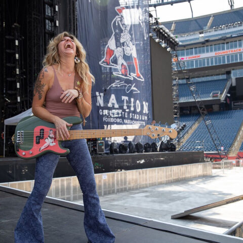 harmoni / kelley – Hey, Bass Face!